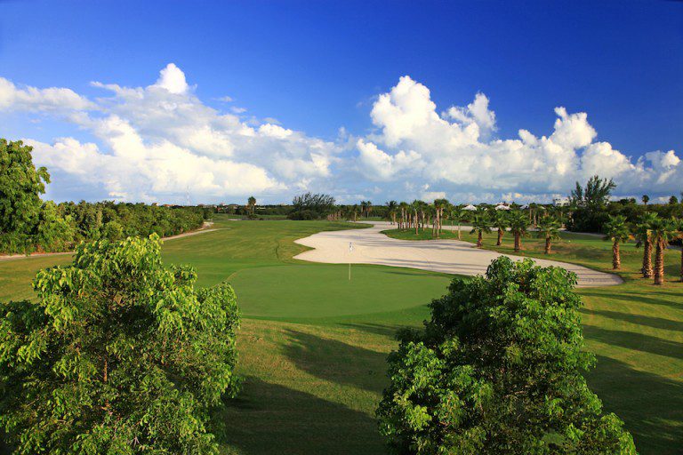 How to Travel to Turks and Caicos, For Less