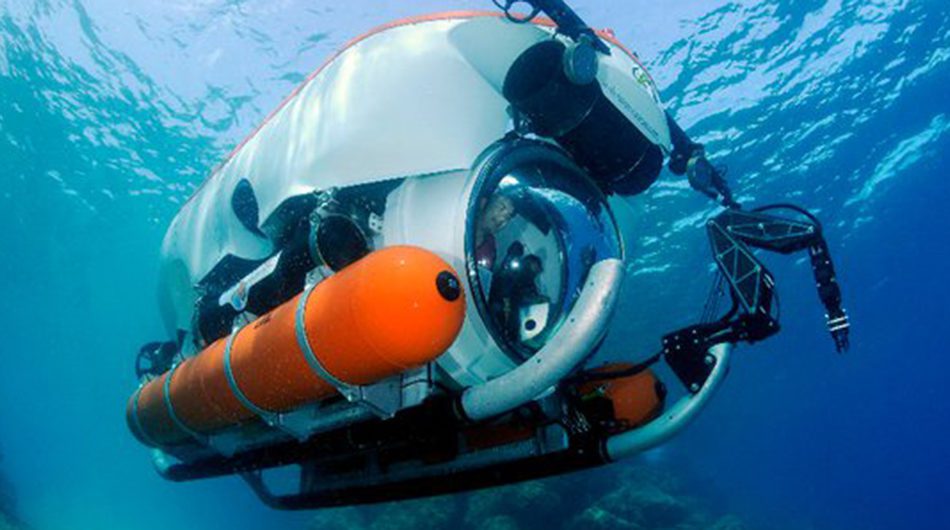 How to Travel in Your Own Submarine in the Caribbean