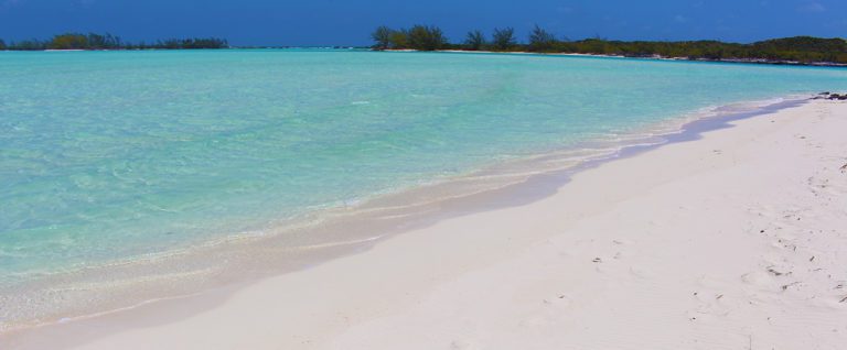 5 Little Islands to Visit in the Caribbean Right Now