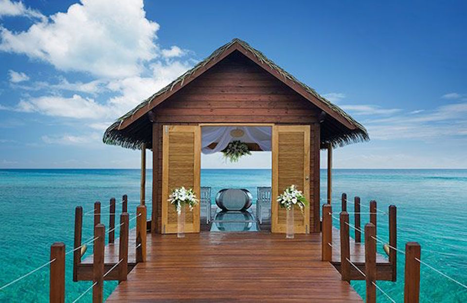 How to Have an Overwater Wedding in Jamaica