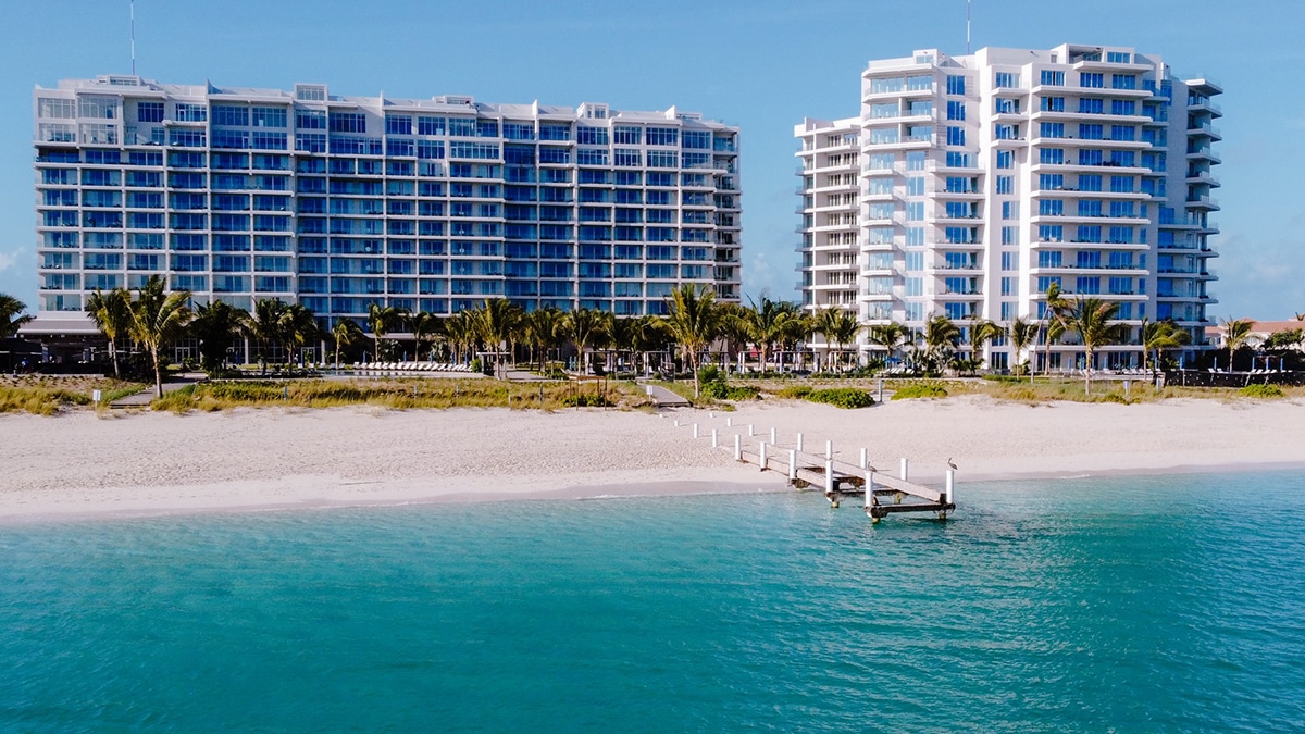 Ritz-Carlton Opens New Resort in Turks and Caicos