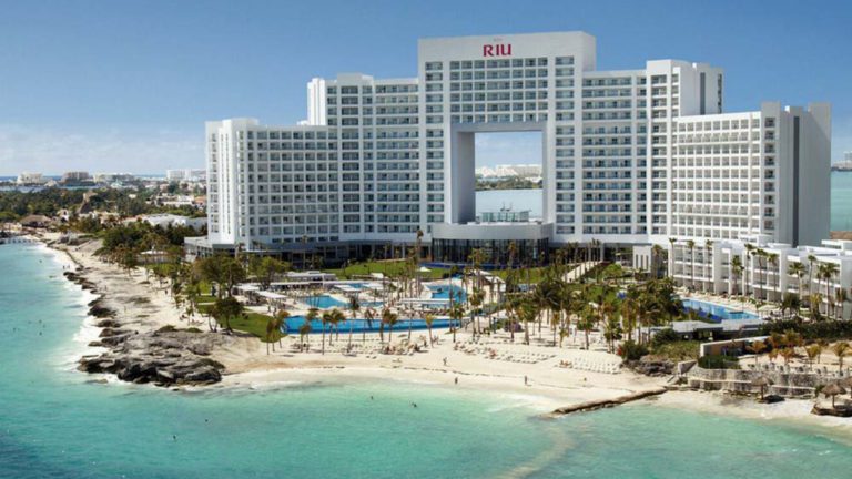 Riu Is Opening Two New Resorts in Cancun