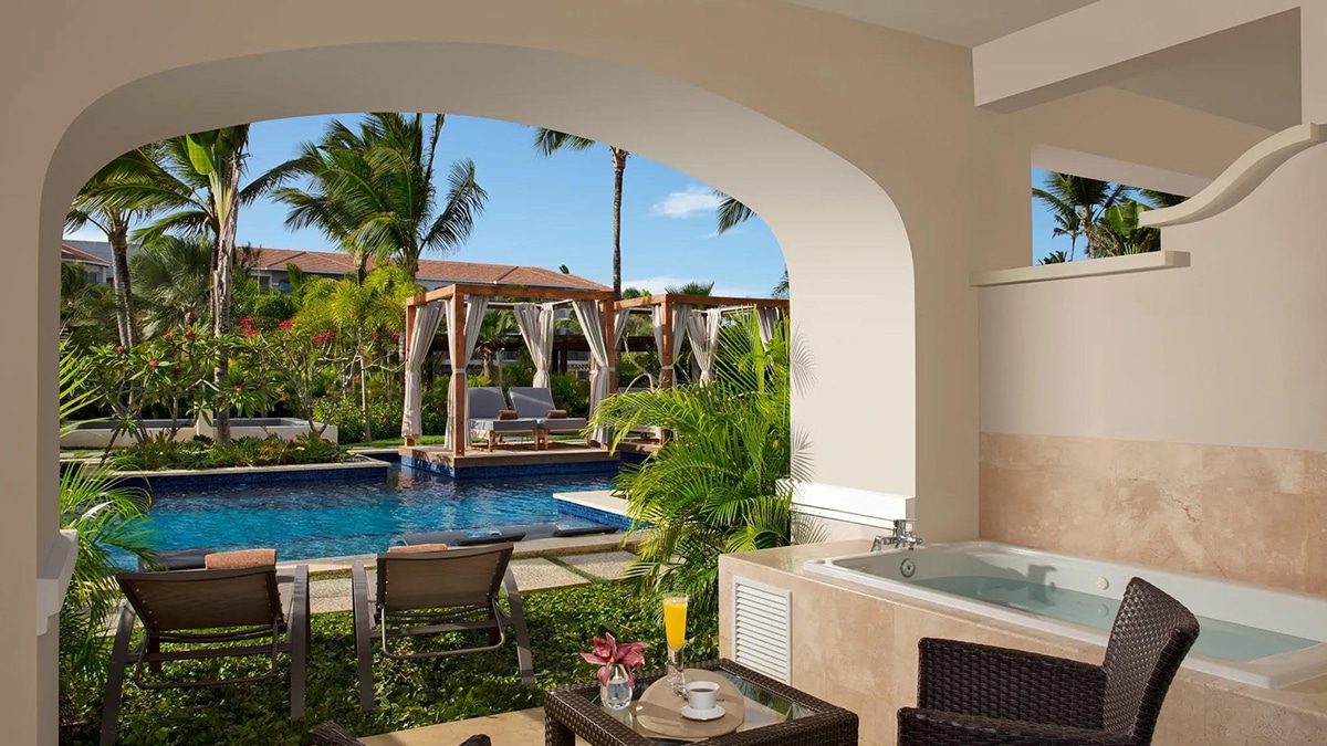The Best Swim-Up Rooms in Punta Cana - Page 9 of 11