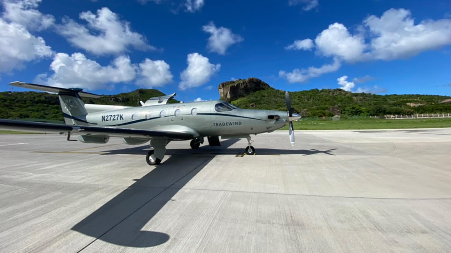 The 5 Shortest Runways in the Caribbean — and the Stunning Islands They ...